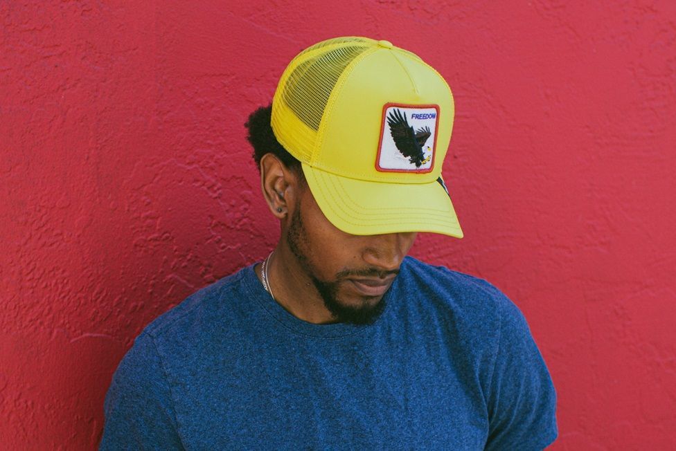 Gule capser | Fargerike blikkfang | Stort utvalg